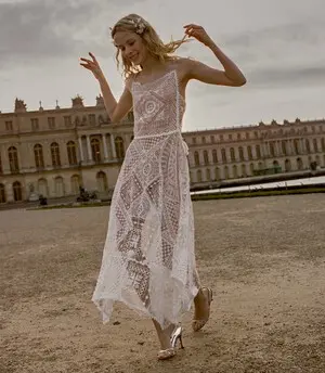 DÔEN DOEN Handkerchief Anniversary Dress Salt
