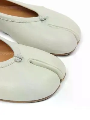 MAISON MARGIELA Tabi Ballet Flats In Nappa Leather - Grey