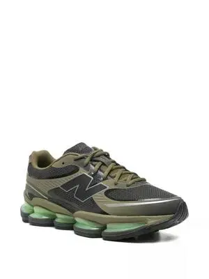 NEW BALANCE Abzorb 2000 Logo Sneakers - Green