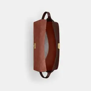 COACH Chelsea Shoulder Bag 36