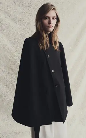 THE GARMENT Collarless Recycled-wool Cape