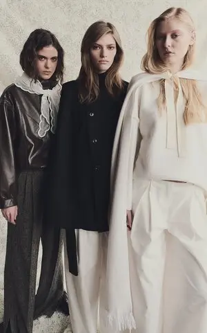 THE GARMENT Collarless Recycled-wool Cape
