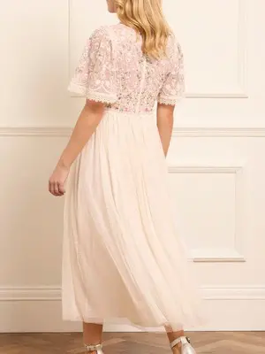 NEEDLE & THREAD Rosie Lace Bodice V-neck Ballerina Gown