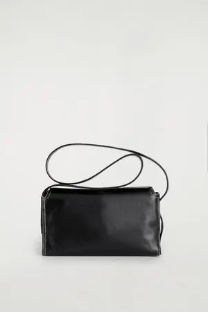 Cos Plinth Leather Crossbody Bag - Black