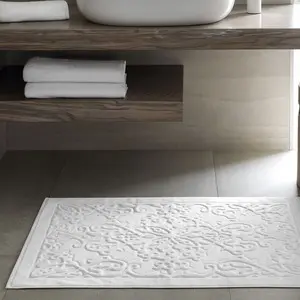 TOGAS Thira Bath Mat - White