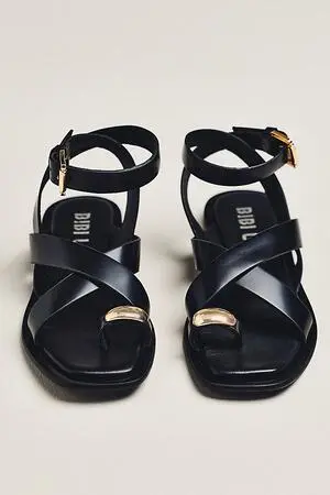 BIBI LOU Vaz Toe-loop Sandals