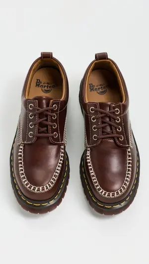 Dr. Martens Lowell M 8/ W