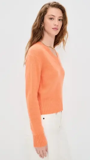 WHITE & WARREN Featherweight Cashmere V-neck Pullover