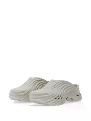 CROCS Echo Wave Mules - Grey