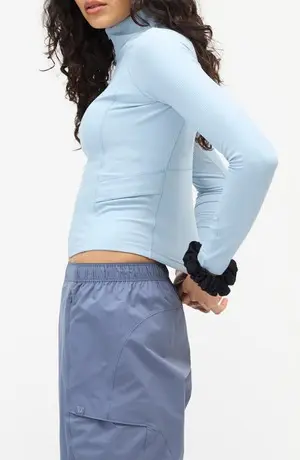 HALFDAYS Julie Quarter Zip Top - Blue Fog
