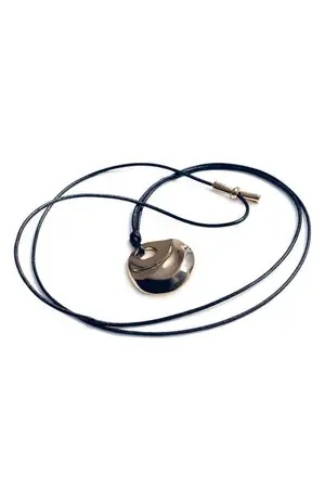 Mango Metal Pendant Necklace