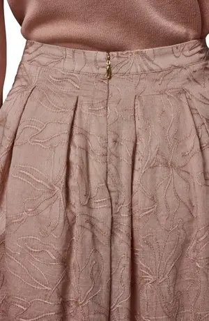 Donna Karan New York Embroidered Knee-length Skirt - Umbria
