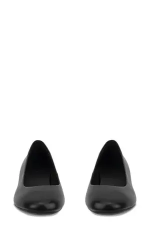 Ecco Leather Pump - Black