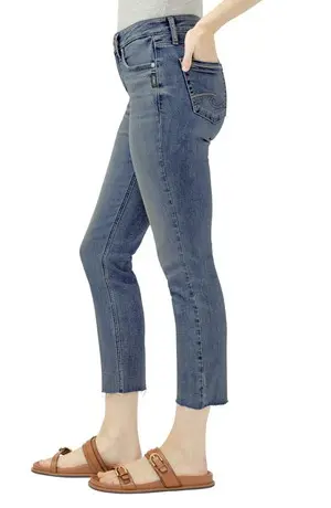 SILVER JEANS CO. Suki Crop Skinny Jeans
