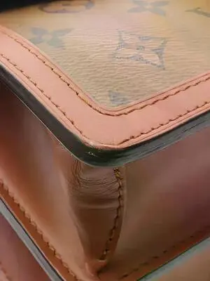 LOUIS VUITTON 2021s Mm Dauphine Monogram Shoulder Bag