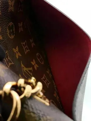 LOUIS VUITTON 2021 Passy Monogram Shoulder Bag