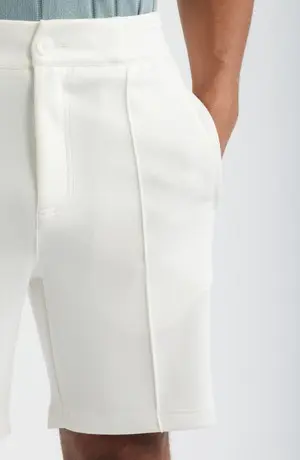 Bugatchi Soft Touch Pintuck Shorts - Chalk
