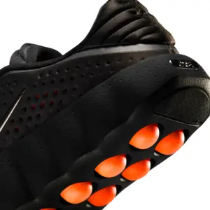 Nike Mind 002 Sneakers