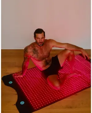HIGHERDOSE Full Body Red Light Mat
