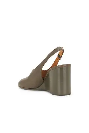 MAISON MARGIELA Tabi Slingback Wedge Pump
