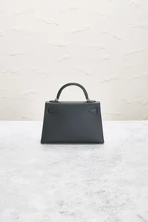 Hermès Epsom Kelly 20 Handbag - Electrum