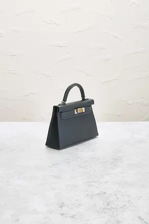 Hermès Epsom Kelly 20 Handbag - Electrum