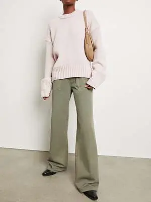 GWYN Crewneck Rounded Sweater