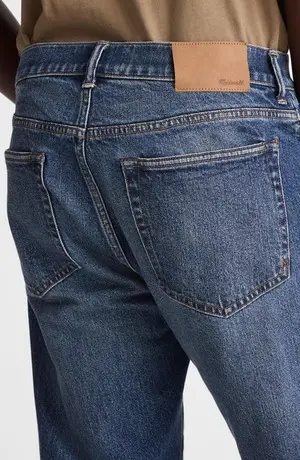 Madewell Relaxed Tapered Jeans