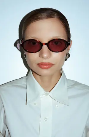 REALITY EYEWEAR The Bessette Sunglasses - Turtle Lilac