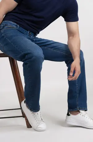 BRISK Straight Fit Jeans