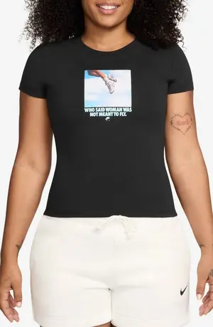 Nike Straight Hem T-shirts For Women