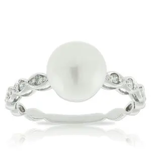 Benbridge Cultured Freshwater Pearl And Diamond Ring - White