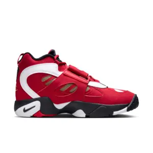 Nike Diamond Turf 2 Athletic Shoes - Red