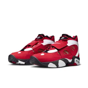Nike Diamond Turf 2 Athletic Shoes - Red