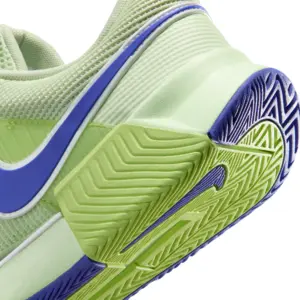 Nike Gp Challenge 1.5 Hard Court Tennis Shoes - Yellow