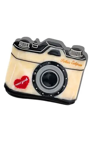 SOLAR ECLIPSE Camera Claw Clip - Cream