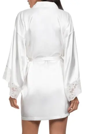 IN BLOOM BY JONQUIL Lorena Lace Trim Wrap