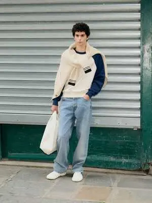 AMI Paris De Coeur Sweatshirt - Blue