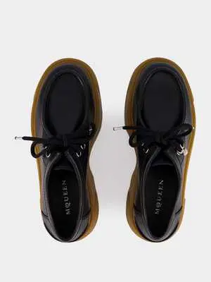 Alexander McQueen Rover Leather Lug Sole Shoes - Black