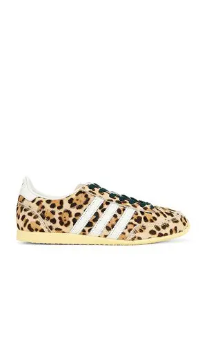 ADIDAS ORIGINALS Japan Sneaker - Magic Beige  Ivory & Aurora Ivy