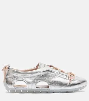 Simone Rocha Cutout Metallic Leather Sneakers - Silver