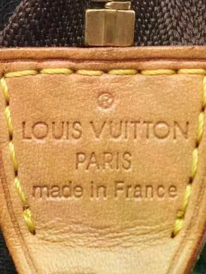 LOUIS VUITTON 2002 Monogram Pochette Accessoires Handbag