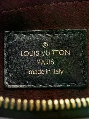 LOUIS VUITTON 2005 Monogram Vienna Klara Shoulder Bag