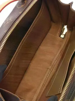 LOUIS VUITTON 2021-2026 Monogram Utility Satchel