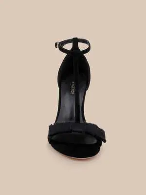 L'Agence Lerner Pump