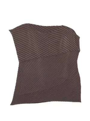 Issey Miyake Sleeveless Tops