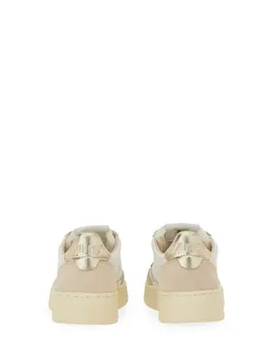 AUTRY Medalist Low Top Sneakers - White