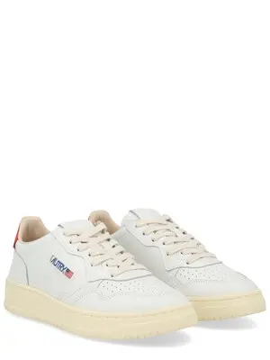 AUTRY Medalist Low Sneakers