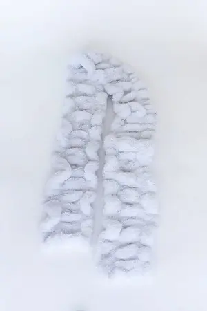 SEA TO ME BLANKETS La Escapade Long Faux Fur Scarf - White