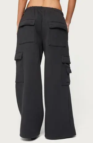 EDIKTED Wide Leg Cargo Sweatpants